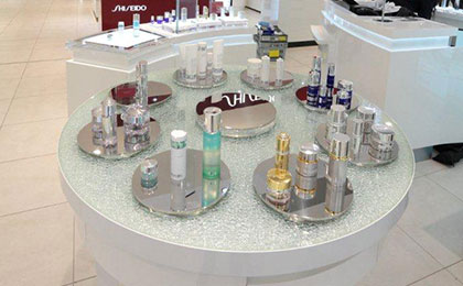 Cosmetic Counter - Showcase your beauty products, beautifully